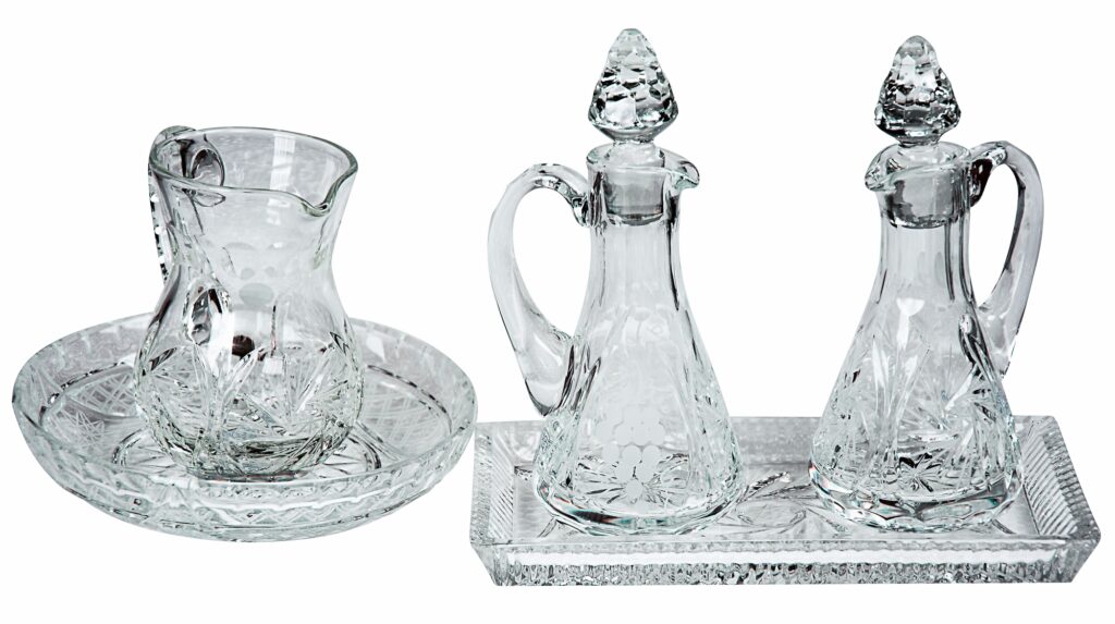 Cristall cruets set plus Jug - cruets sets and Laboratorio Gruppo Liturgico