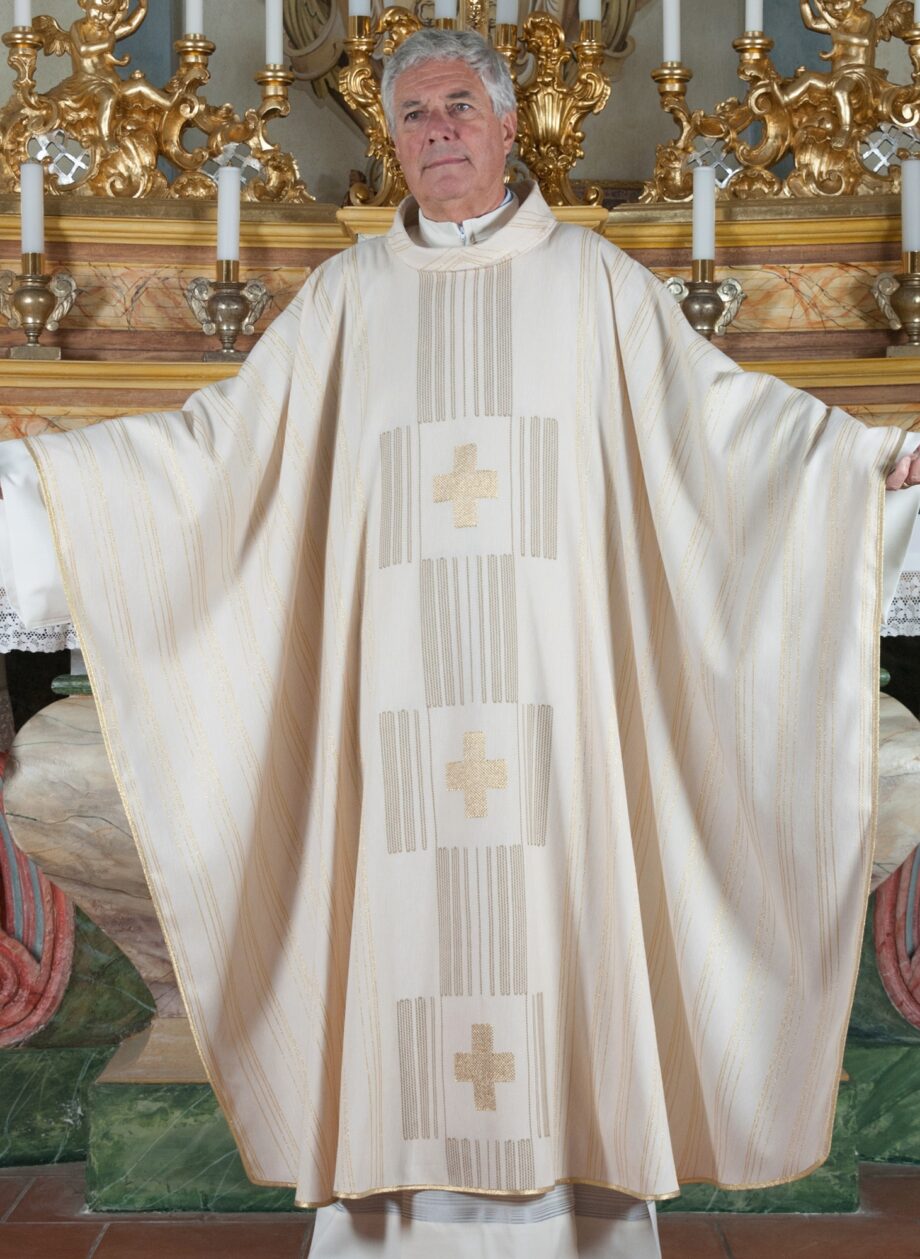 Chasuble - festive chasubles, Woven by hand and Laboratorio Gruppo ...