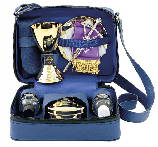 Travel Mass Kit - Travel Mass kits and Laboratorio Gruppo Liturgico