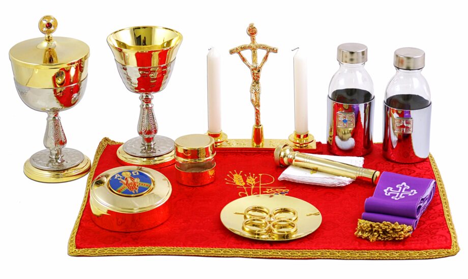 Mass kit - Travel Mass kits and Laboratorio Gruppo Liturgico