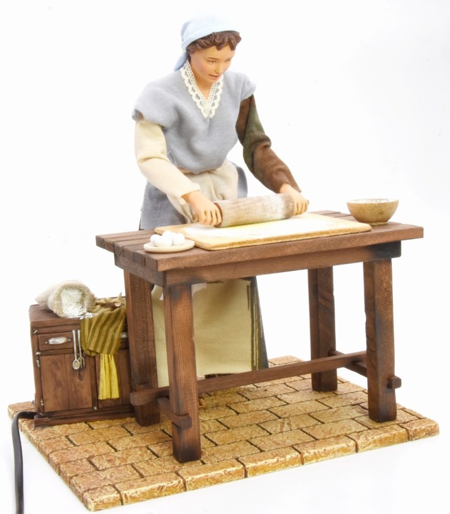 Housewife - mechanical moving statues and Laboratorio Gruppo Liturgico