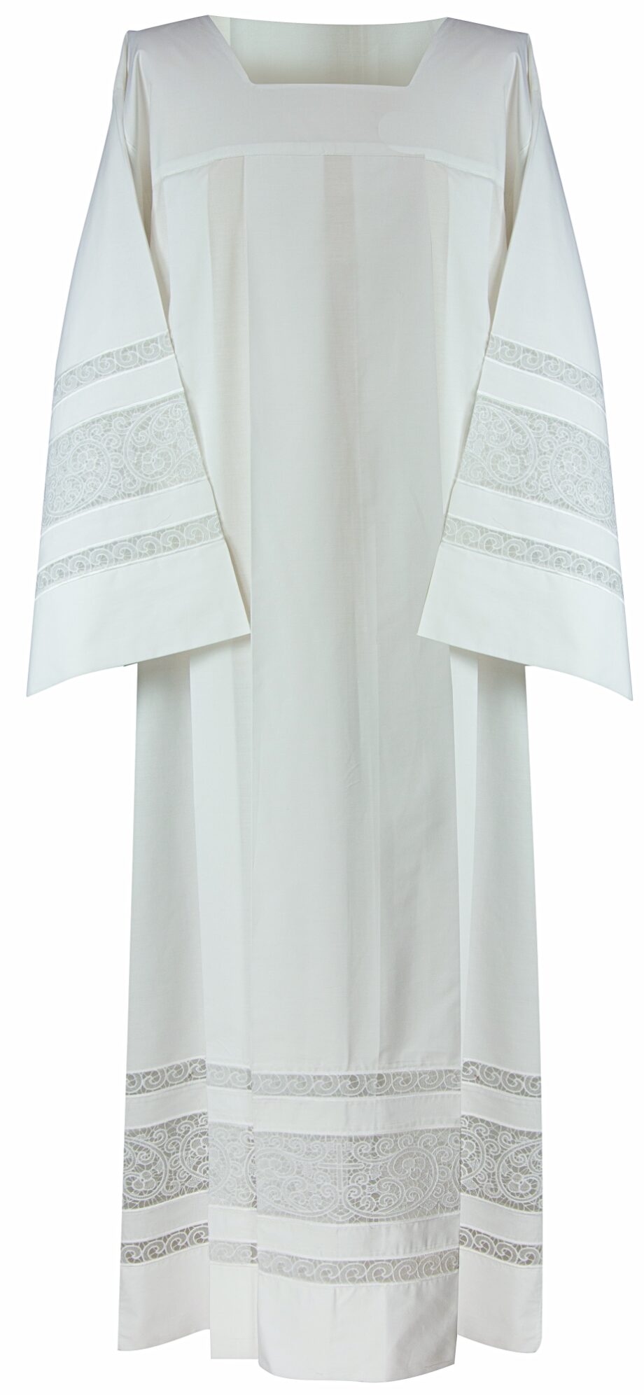 Alb with traditional embrodery - albs and Laboratorio Gruppo Liturgico